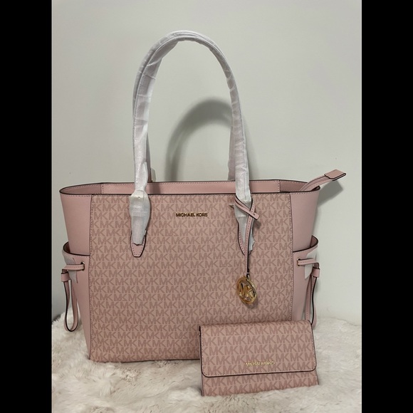 Michael Kors | Bags | Michael Kors Signature Pink Tote Shoulder Bag ...
